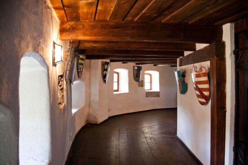 Bucharest: Day Trip to Dracula Castle, Peles Castle & Braov - Medieval Charm in Brasov