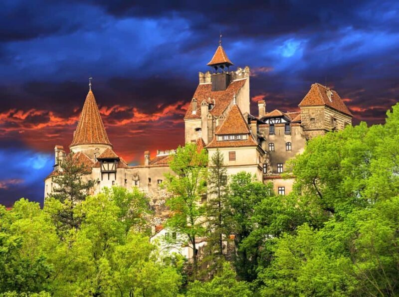 Bucharest : Dracula's Castle, Peles Castle & Brasov Old Town - An In-Depth Look at the Itinerary