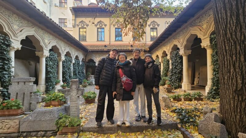 Bucharest: Guided Walking Tour with Romanian Snack - Practical Details and Tips