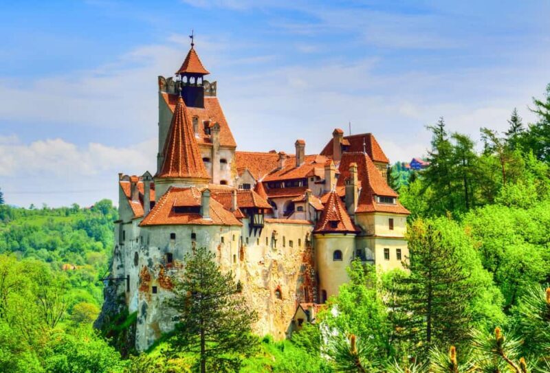 Bucharest: Peles Castle, Bran Castle & Brasov Day Trip - An In-Depth Look at the Tour
