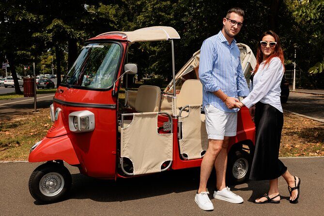 Bucharest Tuk Tuk city tour - Arcul de Triumf