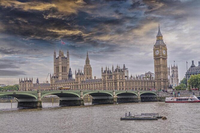 Buckingham Palace & Westminster Guided Walking Tour - Key Points