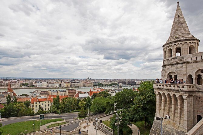 Buda Castle District Walk with Entry to Matthias Church - Key Points  
