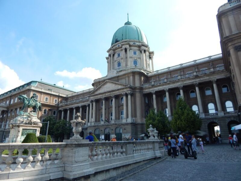 Buda Castle: Private Walking Tour - FAQ