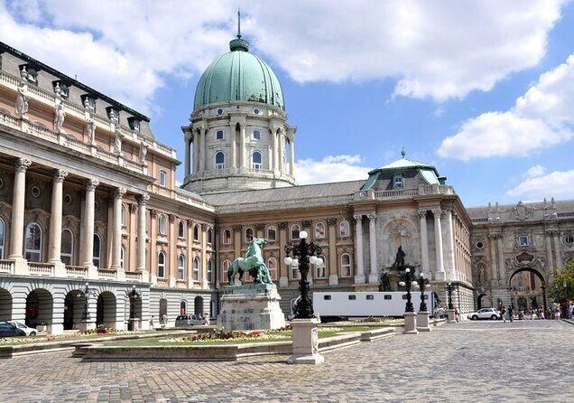 Buda Castle Walking Tour: A Kingdom of Many Nations - Key Points