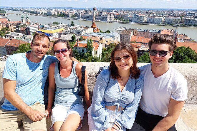 Buda Castle Walking Tour: A Kingdom of Many Nations - Exploring the Heart of Buda: The Itinerary in Detail