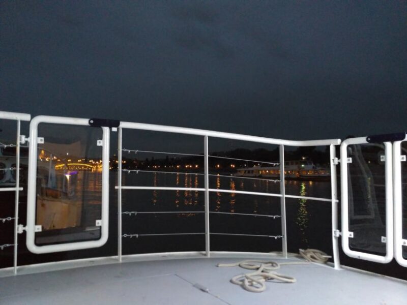 Budapest: 1-Hour Private Boat Cruise - Key Points