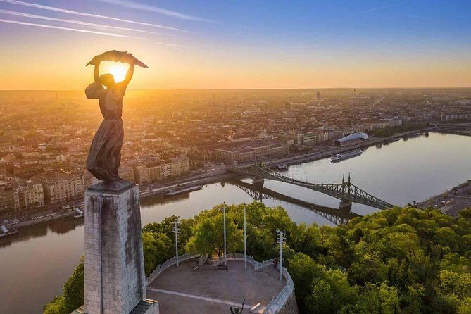 Budapest: 3-Hour Live-guided Bus Tour and 1-hour River Cruise - Who Will Love This Tour?