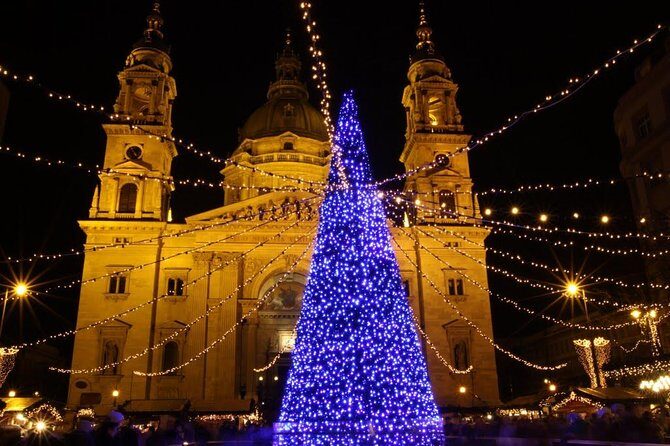 Budapest Christmas Market Tour with Basilica visit & Chimney cake - The Sum Up