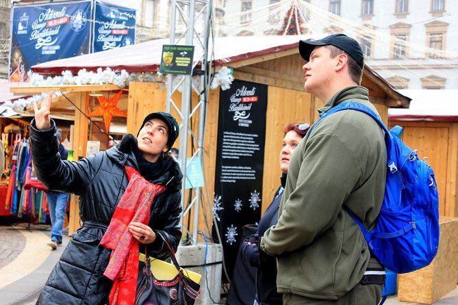 Budapest Christmas Walking Tour & Entry to St Stephen's Basilica - Tasting Seasonal Delights