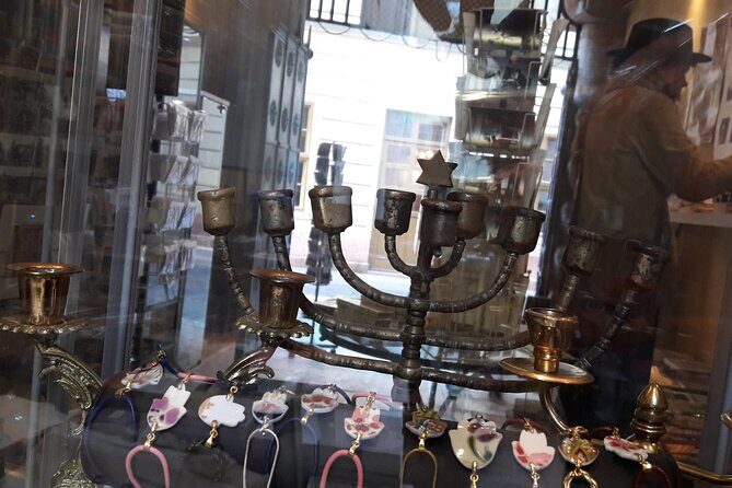 Budapest City Walk in Jewish Quarter - Authentic Voices from Past Participants