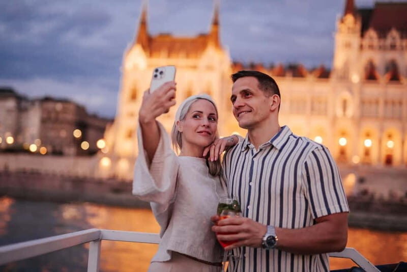 Budapest: Cruise Unlimited Aperol and Prosecco - The Experience in Detail