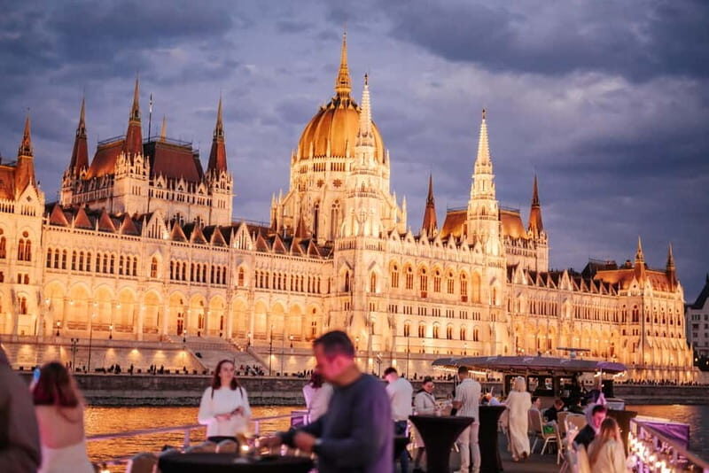 Budapest: Cruise Unlimited Aperol and Prosecco - Who Should Book This Tour?