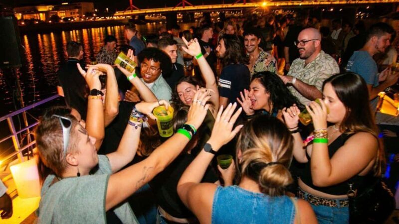 Budapest: Danube Beat Party Cruise with DJ & Drink Packages - Key Points