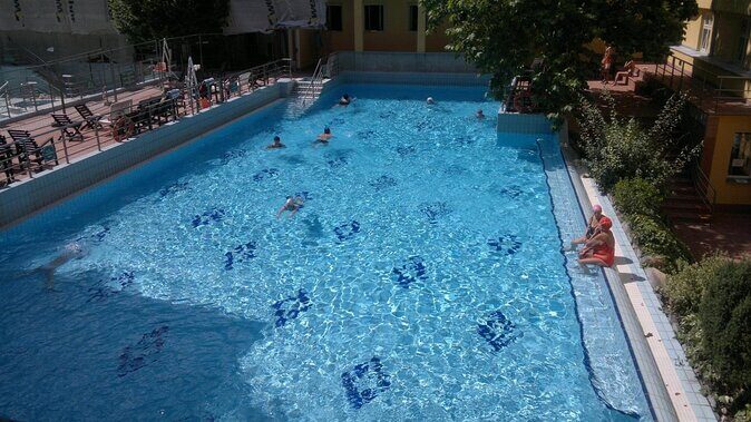 Budapest Exclusive Thermal Spa LUKACS LUXURIOUS PRIVATE BEER BATH - Key Points  