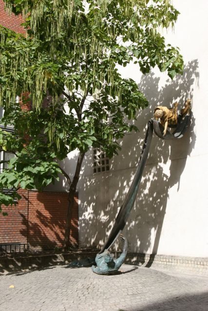 Budapest Grand Half-Day Jewish Heritage Tour - Key Points