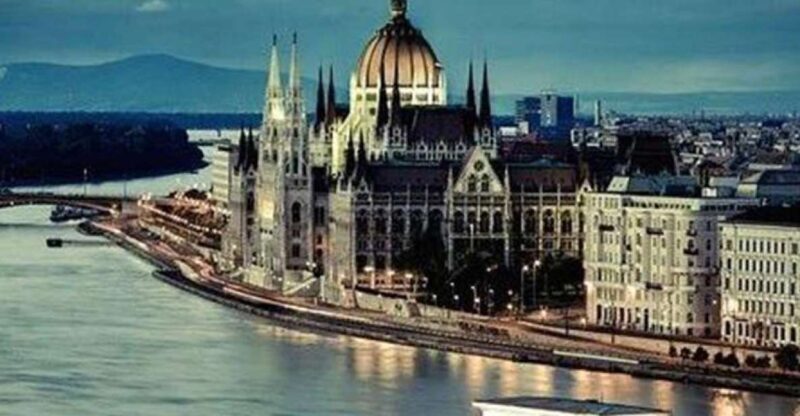 Budapest: Half-Day Highlights Small Group Private Tour - Insights from Reviews