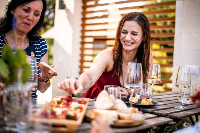 Budapest Half-Day Wine Tour: 3 Family Wineries, Meal & Pálinka - Food, Pálinka, and Local Flavors