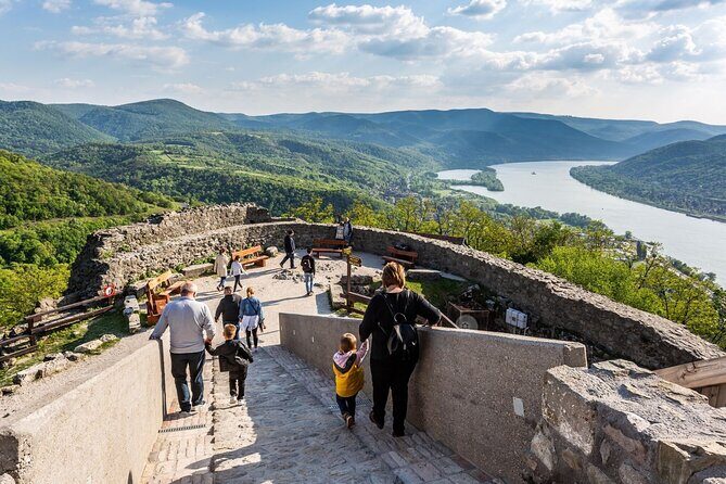 Budapest Hike to Visegrád Castle w or wo Sauna/Danube beach - The Sum Up: Who Will Get the Most Out of This Experience?