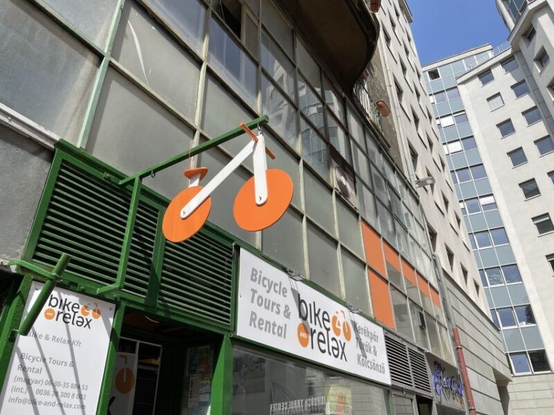 Budapest: Historic Downtown Bicycle Ride with Scenic Views - FAQ