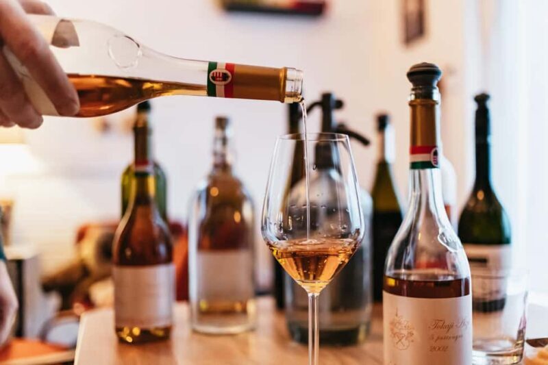 Budapest: Hungarian Wine Tasting with 8 Wines and Tapas - An Authentic Introduction to Hungarian Wines