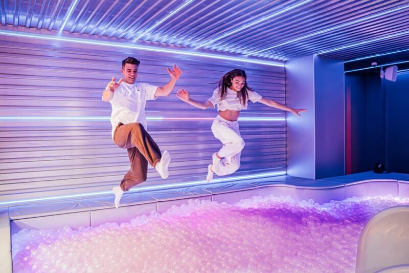 Budapest: Ikono Budapest Entry Ticket - Key Points