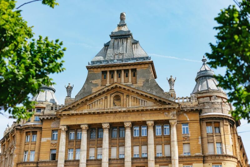 Budapest: Jewish History Guided Walking Tour with Historian - Key Points