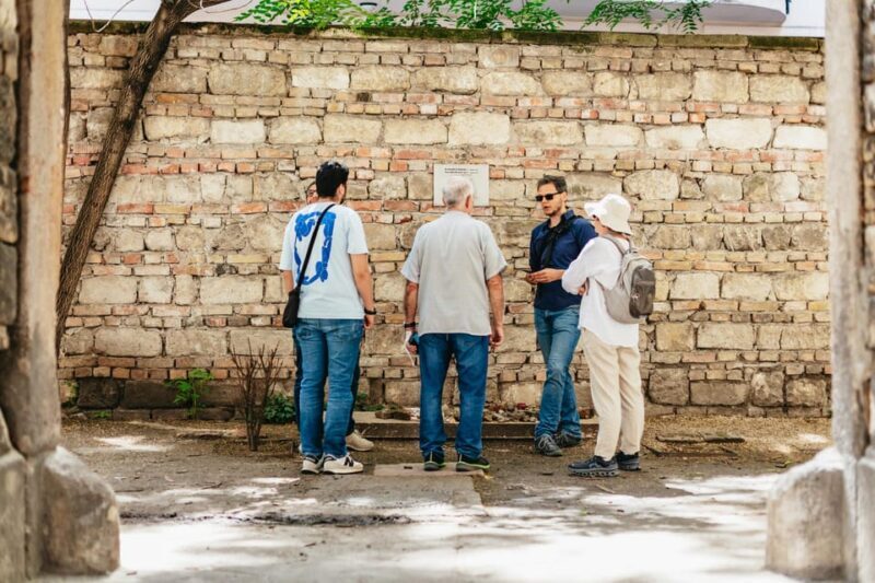 Budapest: Jewish History Guided Walking Tour with Historian - What Travelers Are Saying