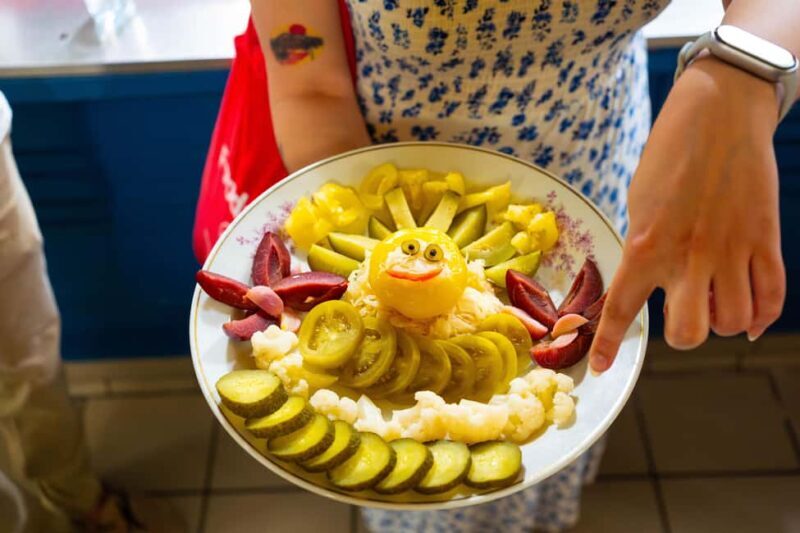 Budapest: Kickstart the City - Local Market Tasting Tour - Exploring Budapest’s Central Market Hall