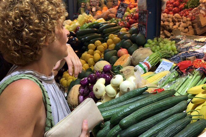 Budapest Market Tour & Home Cooking Class with local Chef & Guide - Exploring the Budapest Market Tour & Cooking Class