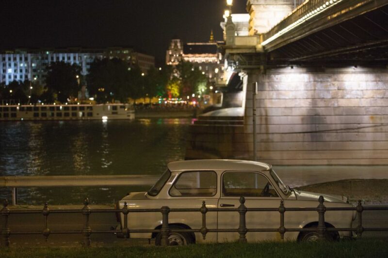 Budapest: Night Walking Tour with River Cruise and Wine - Practical Tips for Making the Most of the Tour
