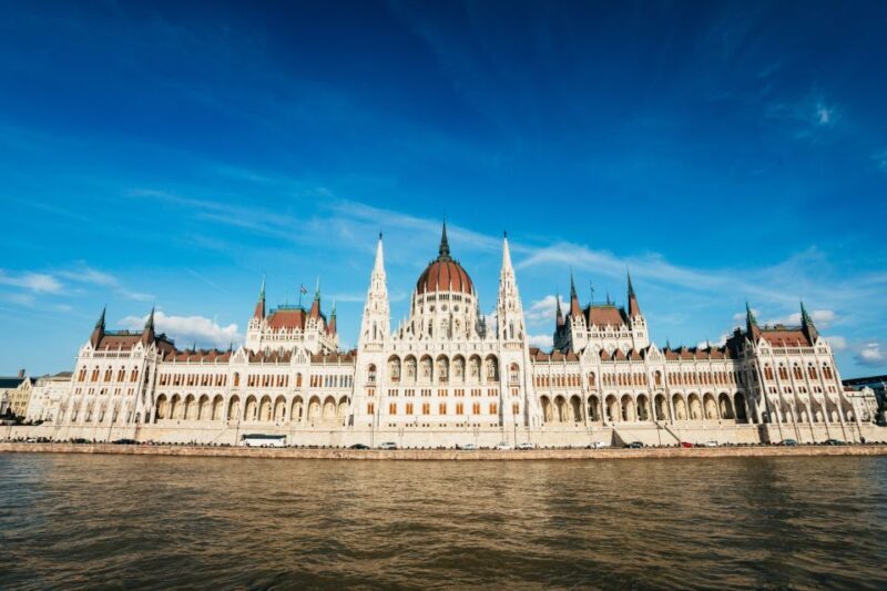 Budapest: Nighttime or Daytime Sightseeing Cruise - Why You Should Consider This Budapest Cruise
