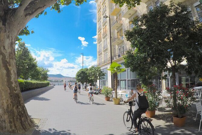 Budapest private Bike & e-Bike Tour with a drink - Practical Tips for Your Tour