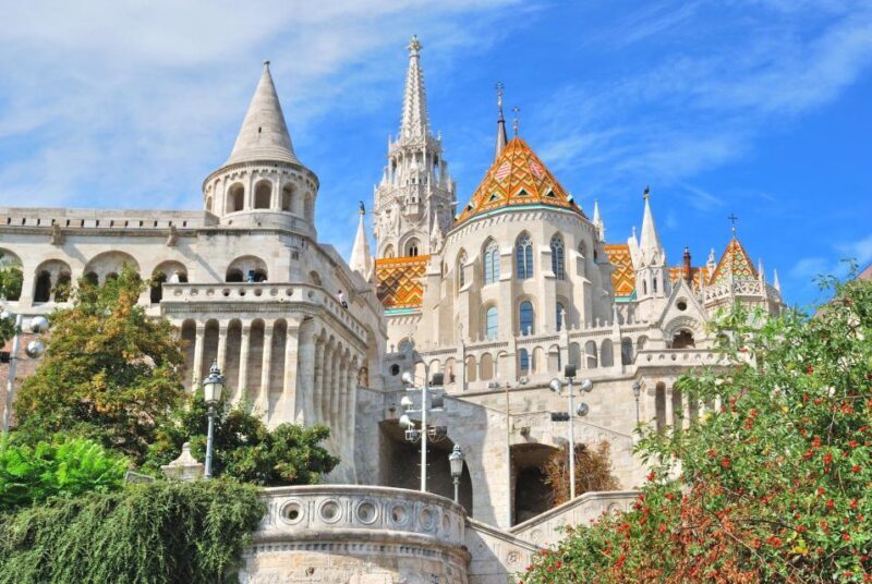 Budapest: Private City Tour with Local Guide - Key Points