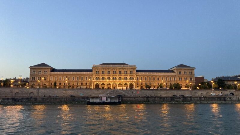 Budapest: Private Sightseeing Tour by car - What to Keep in Mind