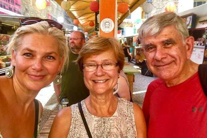 Budapest private sightseeing with Nelli & her local guides - Who Should Book This Tour?