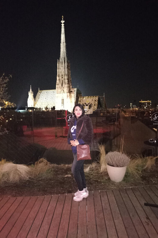 Budapest: Private Walking Tour with a Local Guide - What to Expect from the Tour