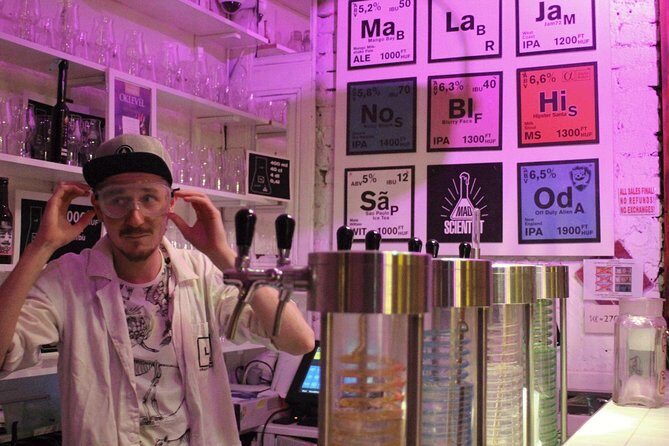 Budapest Ruin Bars Evening Walking Tour with Drinks & Snacks - Exploring Budapest’s Ruin Bars with a Guided Evening Tour