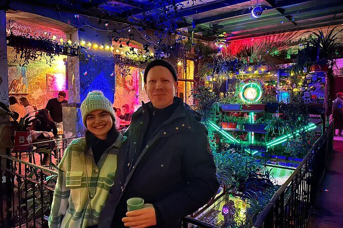 Budapest Ruin Bars Evening Walking Tour with Drinks & Street Food - Key Points