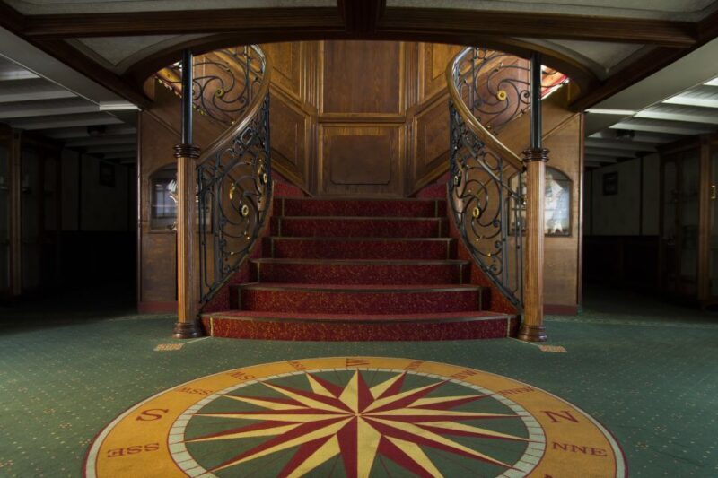 Budapest: Sightseeing Cruise on the Danube - An Introduction to the Budapest Danube Cruise Experience  