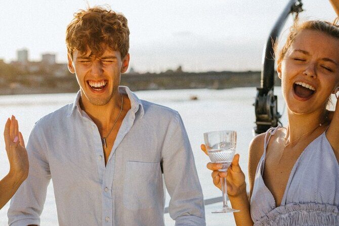 Budapest Sip and Sail Danube Cruise with Unlimited Prosecco - An In-Depth Look at the Budapest Sip and Sail Danube Cruise