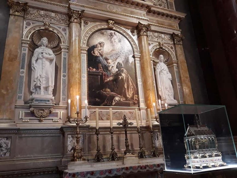 Budapest: St. Stephen's Basilica Tour & Music Performance - Who Should Consider This Tour?