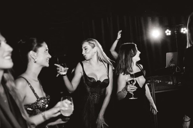 Burlesque Dinner Club in Vienna - FAQs