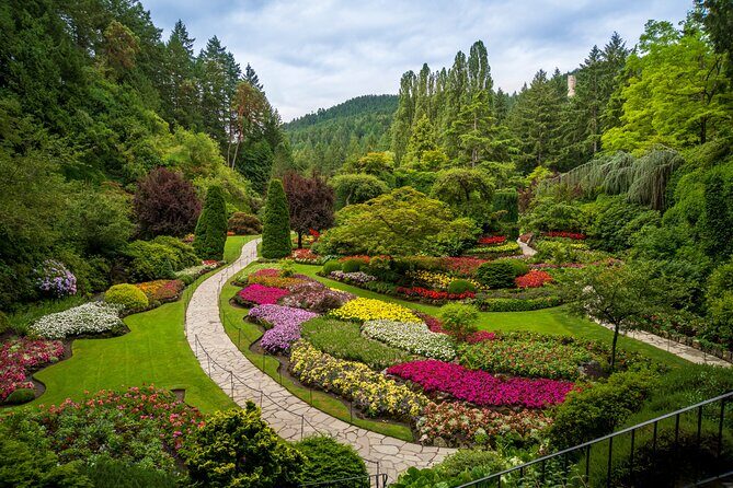Butchart Gardens and Victoria City Private Tour 1-6 pax - Key Points