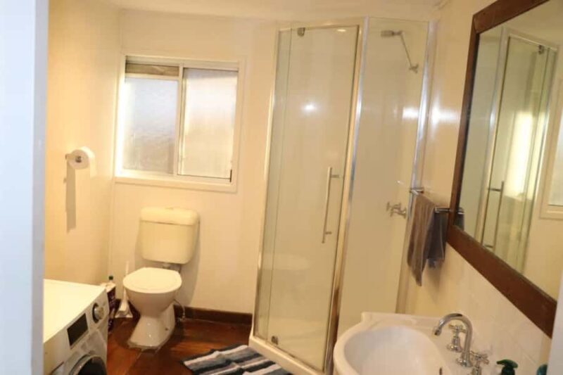 Byron Bay: 2-Day Surf Camp with Lessons, Stay and Breakfast - Extra Activities and Local Tips