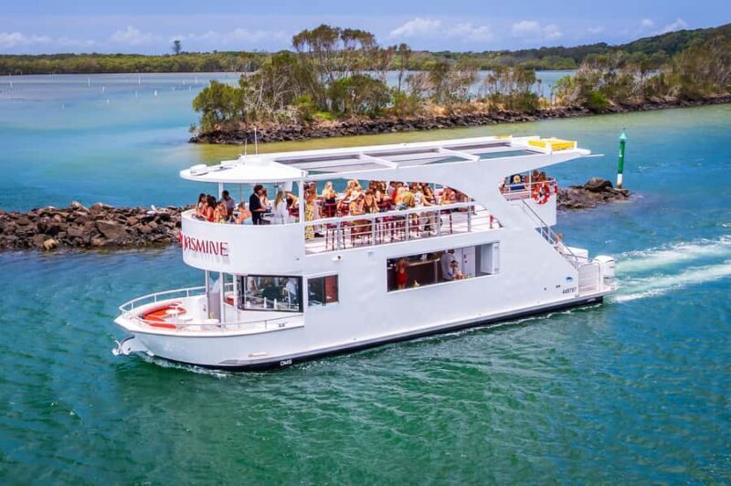 Byron Bay: Cocktails & Long Lunch 3hr Cruise Set Menu - What You Can Expect from the Byron Bay Cruise Experience