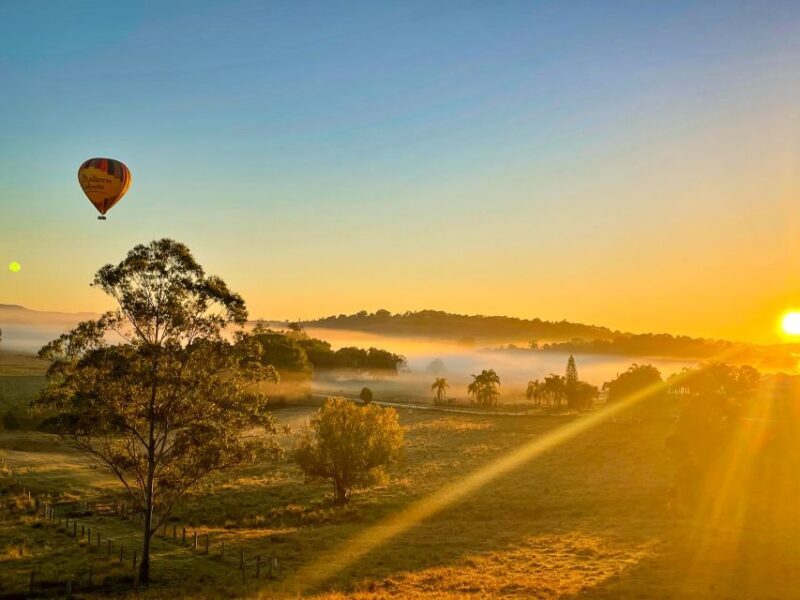 Byron Bay: Sunrise Hot Air Balloon Flight with Breakfast - The Sum Up