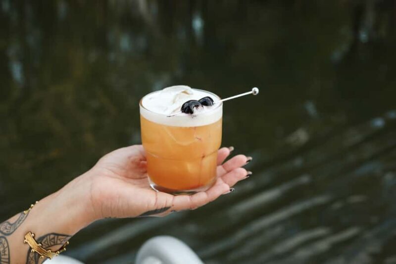 Byron Bay Sunset/Lunch Cruise - FAQs