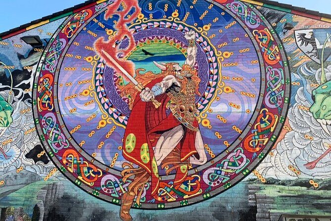 Cab Tours Belfast Famous Black taxi tours 2 hrs The Troubles - What to Expect from the Black Taxi Tour in Belfast