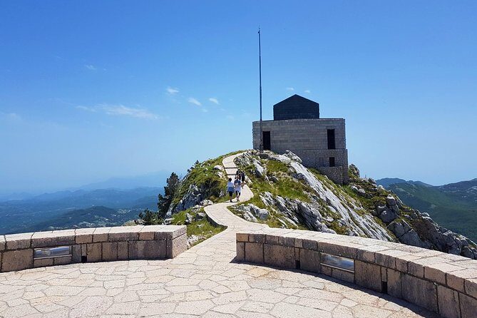 Cable car + Electric MTB from Njegos Mausoleum to Kotor bay - FAQs